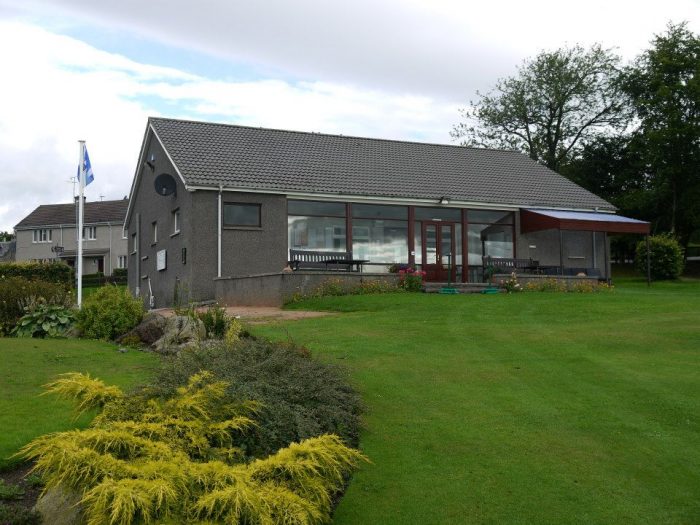 Could a partial lifting of the lockdown save golf clubs like this ...