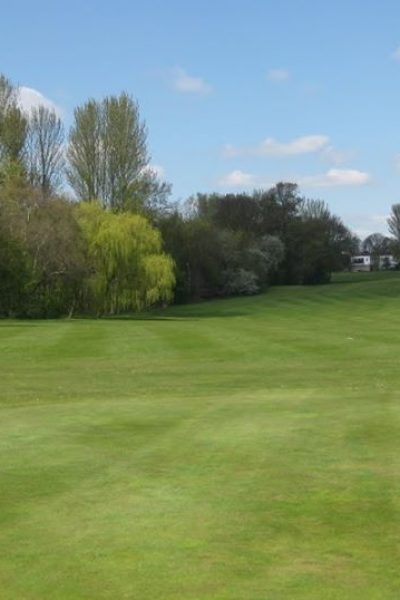 Golf club may take council to court over plans to demolish its ...